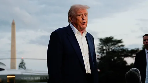 Trump orders reopening of notorious Alcatraz prison - BBC News