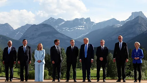 Trump signs order confirming parts of UK-US tariff deal - BBC News