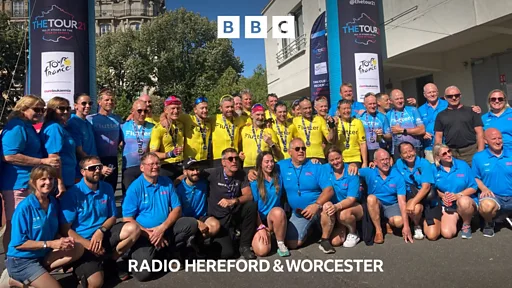 Ex-Wolves player Geoff Thomas completes Tour De France challenge - BBC News