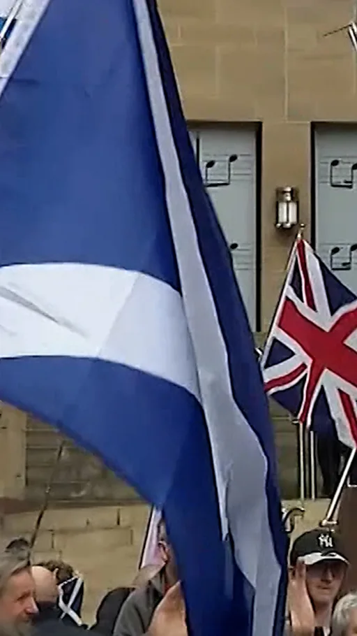 The battle for Scotland's flag: Why the right has adopted the saltire ...