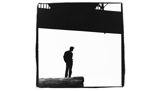 BBC - Kevin Cummins: Britain's bands in pictures - Joy Division