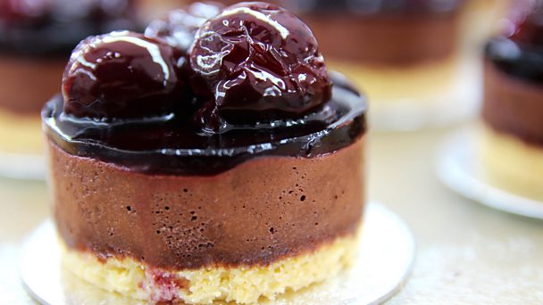 The Great British Bake Off episodes - BBC Food