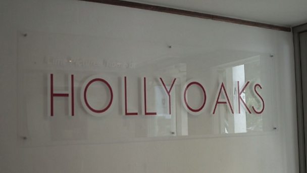 GCSE / National 5 Drama: Alice's Journey To Wonderland - BBC Teach