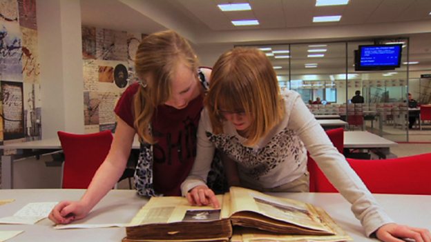 History KS2: How to interview people - BBC Teach