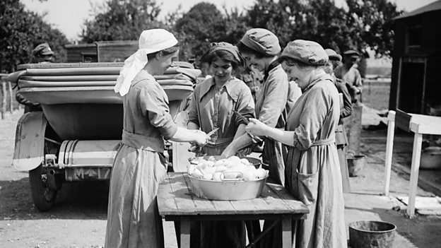 What did women do on the front line in World War One? - BBC Bitesize