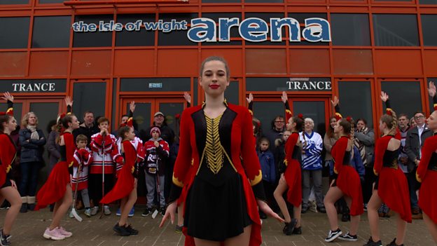 Fresh hope for Ryde ice rink as new tenants agreed - BBC News