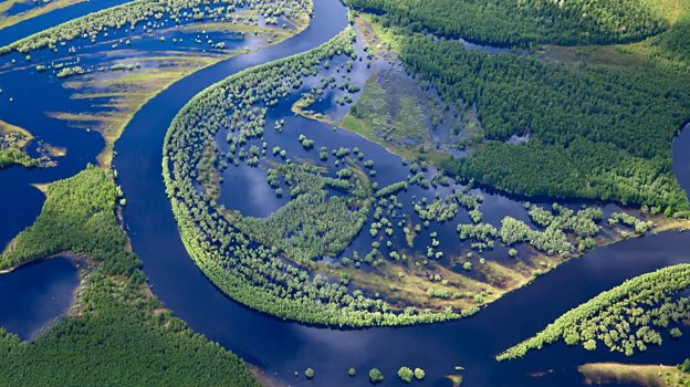 What causes a flood? - BBC Bitesize