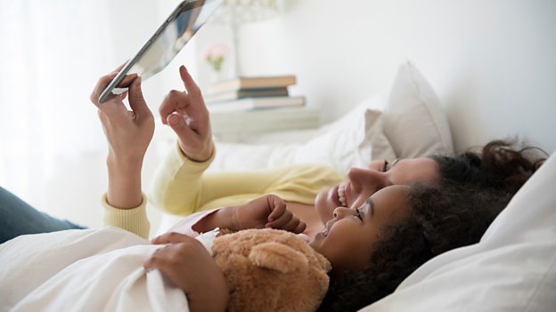 How to support your child's reading at home - BBC Bitesize