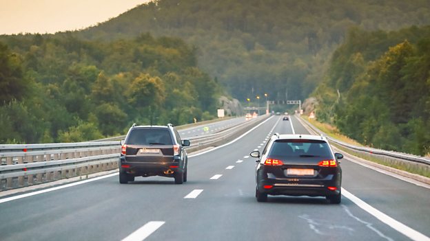 Forces and movement - KS3 Physics - BBC Bitesize