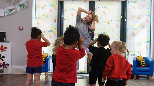 How to understand your child's emotional body language - BBC Tiny Happy ...