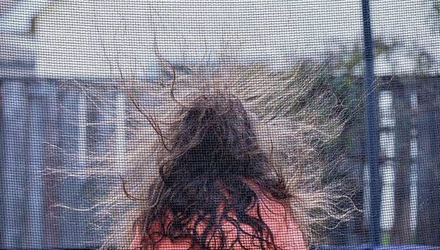 Static electricity - BBC Bitesize