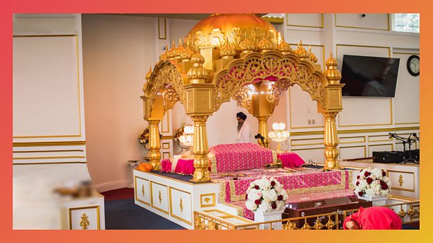 A visit to a gurdwara - KS1 Religious Education – Primary Y1 & Y2 - BBC ...