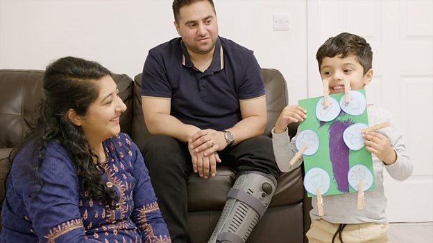 How to make a feelings tree with preschoolers - BBC Tiny Happy People