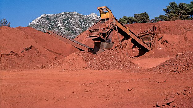 Resources from the Earth guide for KS3 chemistry students - BBC Bitesize