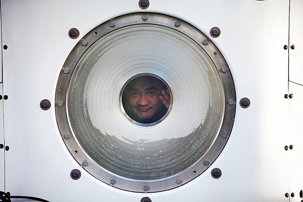 Pressure in fluids guide for KS3 physics students - BBC Bitesize