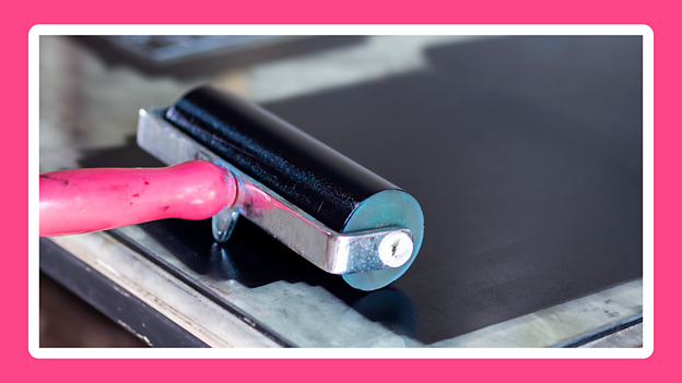 What is printmaking? | KS1 | Primary - BBC Bitesize