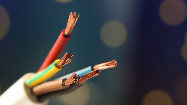 Electronic Conductors and Insulators - BBC Bitesize