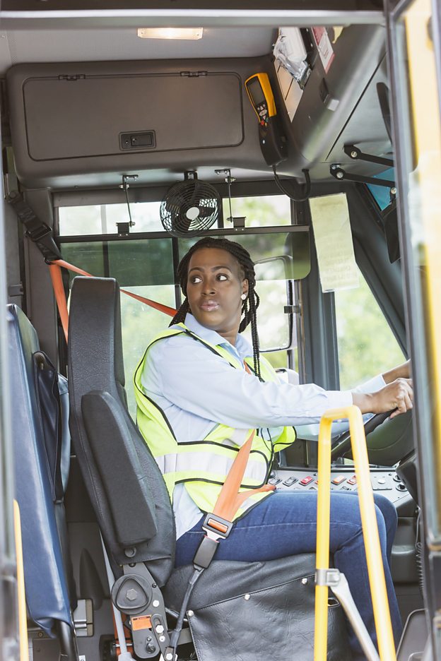 How the yellow school bus became a symbol of American life - BBC Bitesize