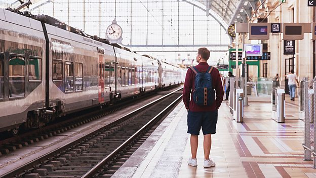 Talking about different types of accommodation in French - BBC Bitesize