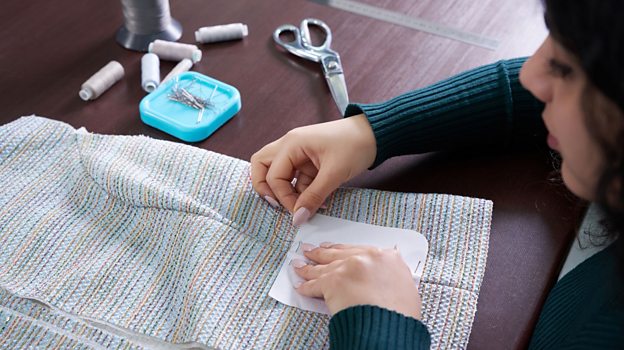 How to make clothes without using a sewing machine - BBC Bitesize
