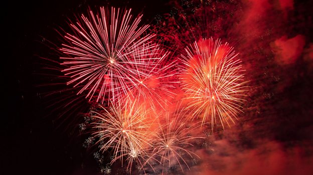 Five twinkling facts about fireworks - BBC Bitesize