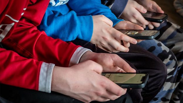 Scam Safe Week: The scams aimed at kids and what you can do about them ...