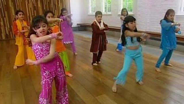 CBeebies - Boogie Beebies, Bollywood Dancing