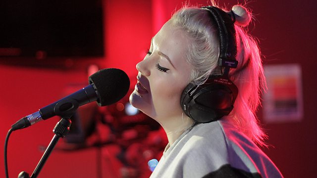 Live Lounge Elli Ingram - 1Xtra - BBC