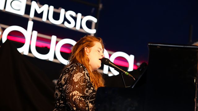 Videos - Frances - Glastonbury 2016 - BBC