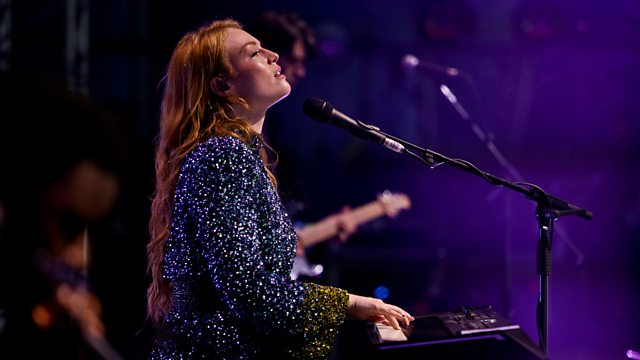 Freya Ridings - Acts - Glastonbury 2019 - BBC