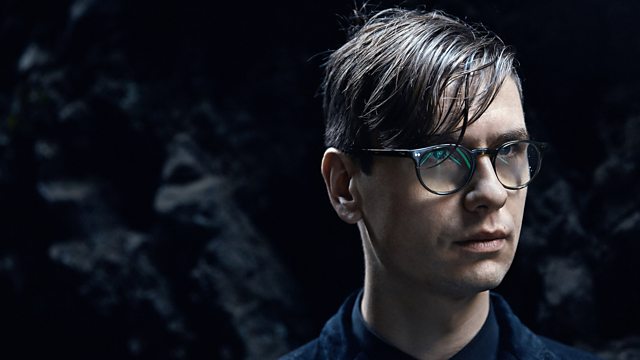 BBC Radio 4 - Front Row, Adam Macqueen's thriller, pianist Víkingur ...