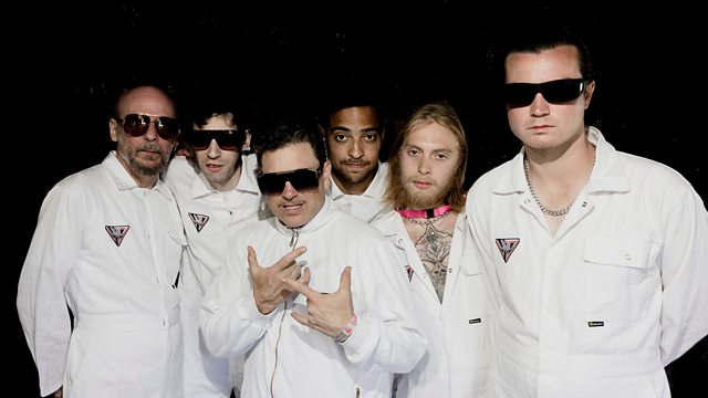 Warmduscher - Acts - Glastonbury 2022 - BBC