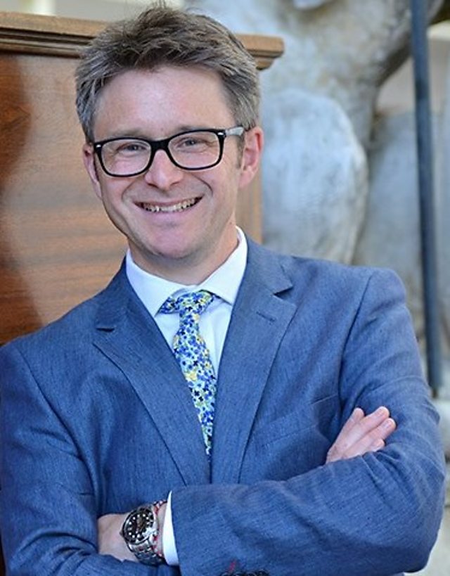 BBC One - Flog It! - Jonathan Pratt