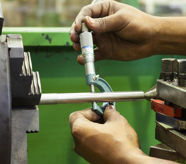 Metals and plastics - Practical guide: Measuring and marking-out ...