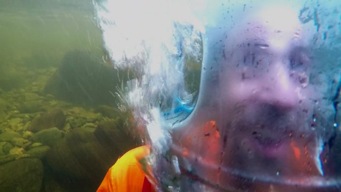 Deep breaths: The incredible homemade diving helmet - BBC Three