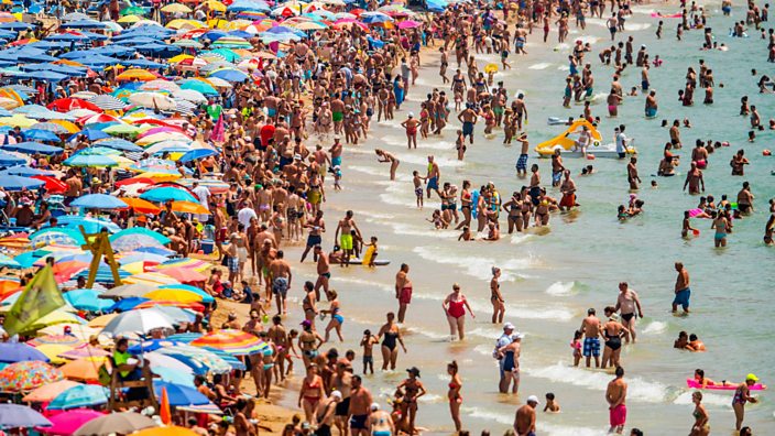 How to win at holidays - BBC Three