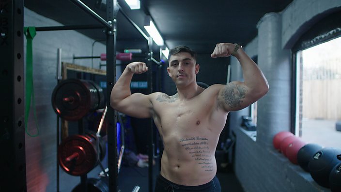 Stabbed through the heart but now using fitness to help others - BBC Three