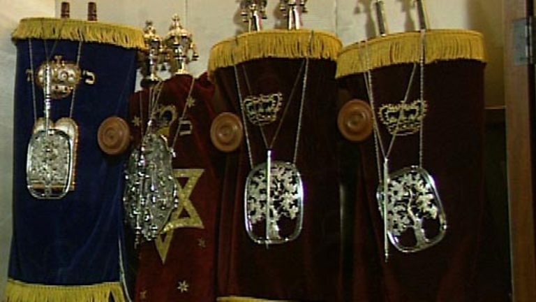 BBC Two - Belief File, Judaism: The Torah, The Ten Commandments