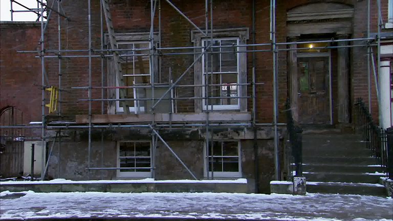 BBC Two - Restoration Home