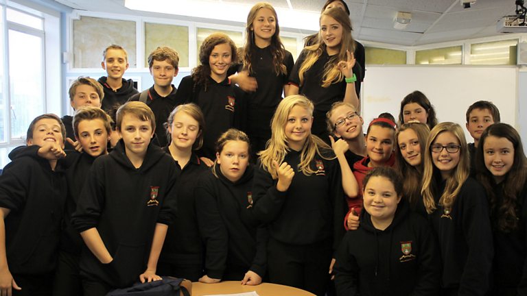 BBC Radio Cymru - C2, Taith C2, Ysgol Llanhari: Cyfweliad Ifan Jenkins ...