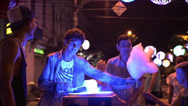 BBC Two - Trust Me, I'm a Doctor, Series 2 - Stories from behind the ...