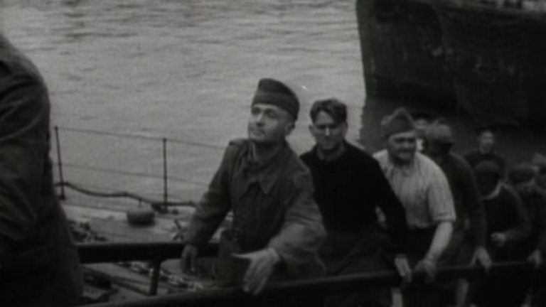 BBC Two - A Day That Shook The World, 27th May 1940:Evacuation of ...