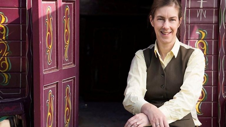 BBC One - Flog It! - Catherine Southon