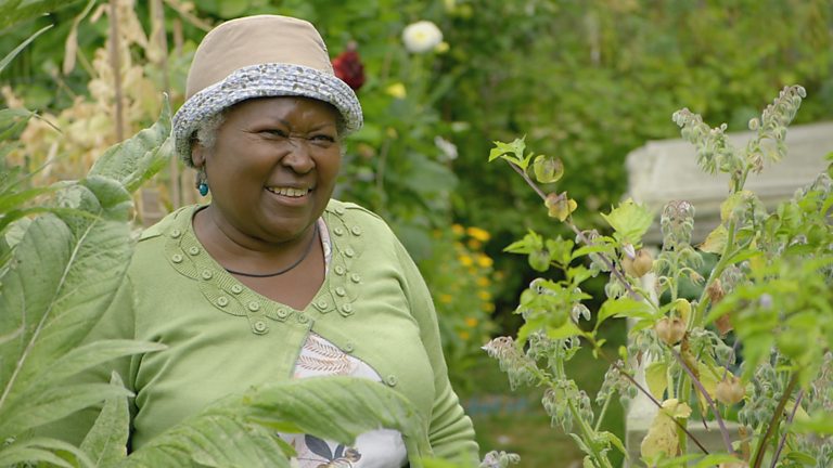 BBC Two - Gardeners' World, 2020, Episode 14, Sue Kent's Garden