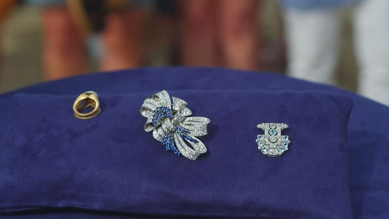 BBC One - Antiques Roadshow - John Benjamin