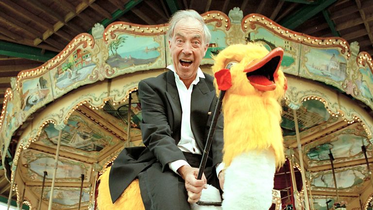 BBC Radio 5 Live - 5 Live In Short, Bernie Clifton: 'I just wanted to ...