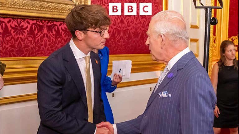 BBC World Service Online - Schedules