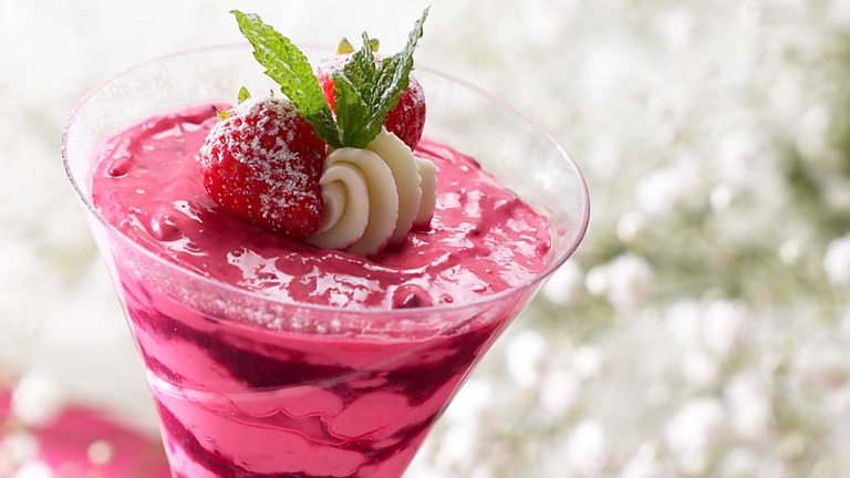 BBC Radio Ulster - Kerry McLean, Kerry McLean - Summer Berry Fool