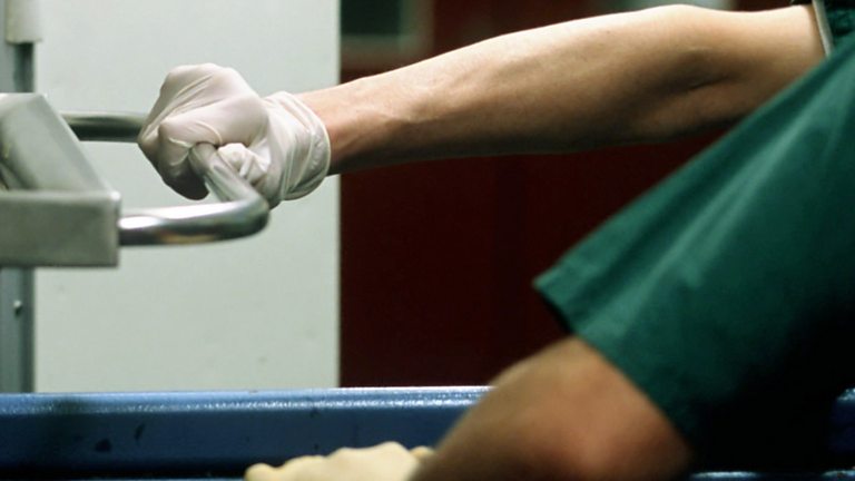 BBC Radio 5 Live - 5 Live In Short - Behind the scenes of the 'modern ...