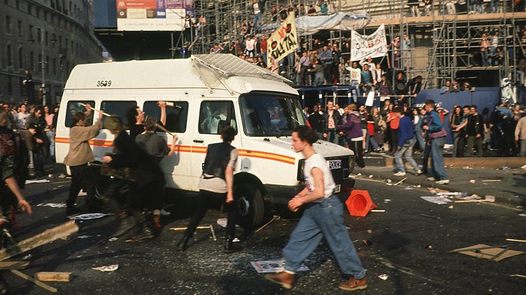 BBC Radio 4 - Radio 4 in Four - How to stop peaceful protests turning ...